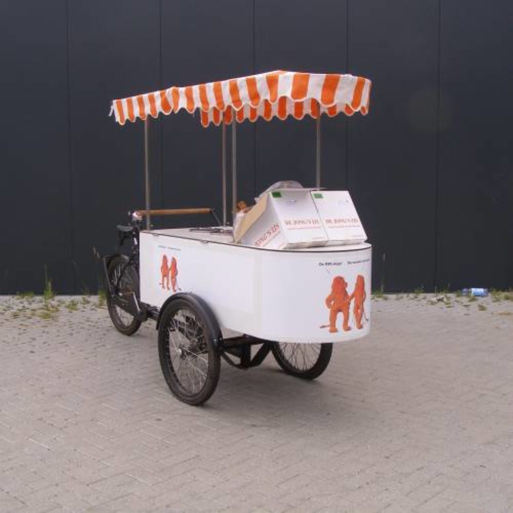 IJskar met logo huren - De Jong's IJs