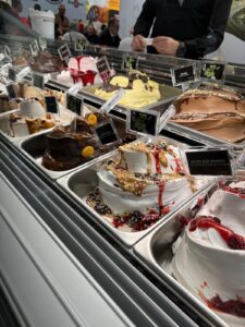 The 8 ice-cream trends for 2025 - De Jongs IJs